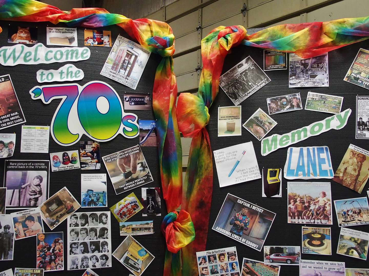 Show_2021_Groovin_In_The_70s