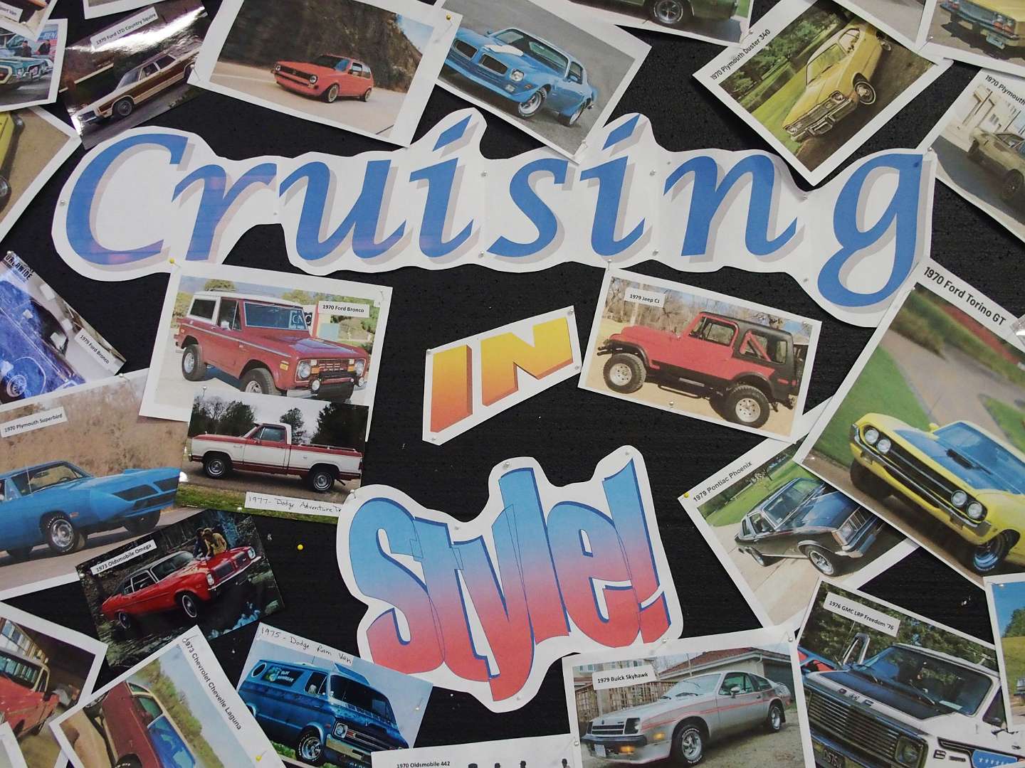 Show_2021_Groovin_In_The_70s