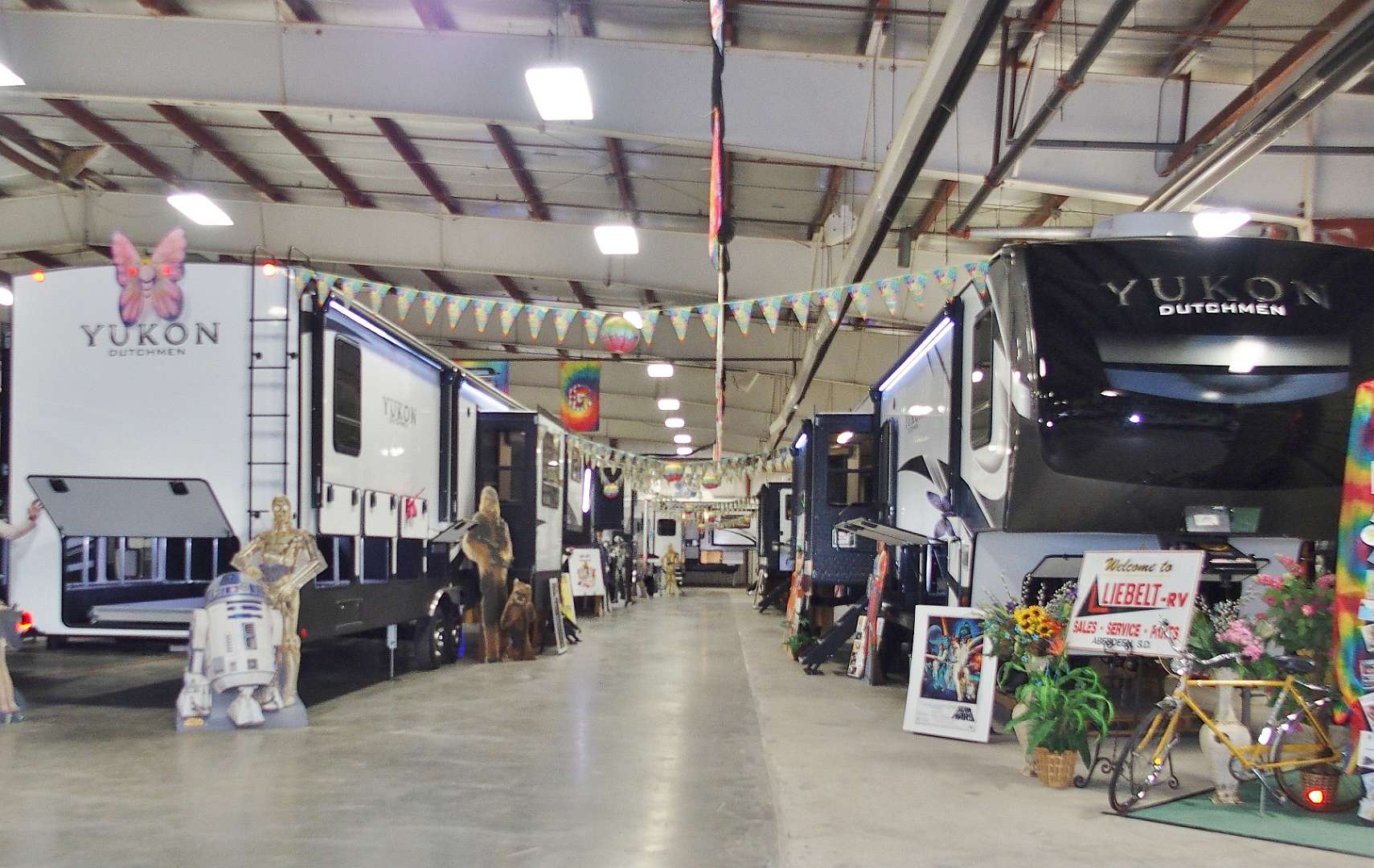 Show_2021_Groovin_In_The_70s